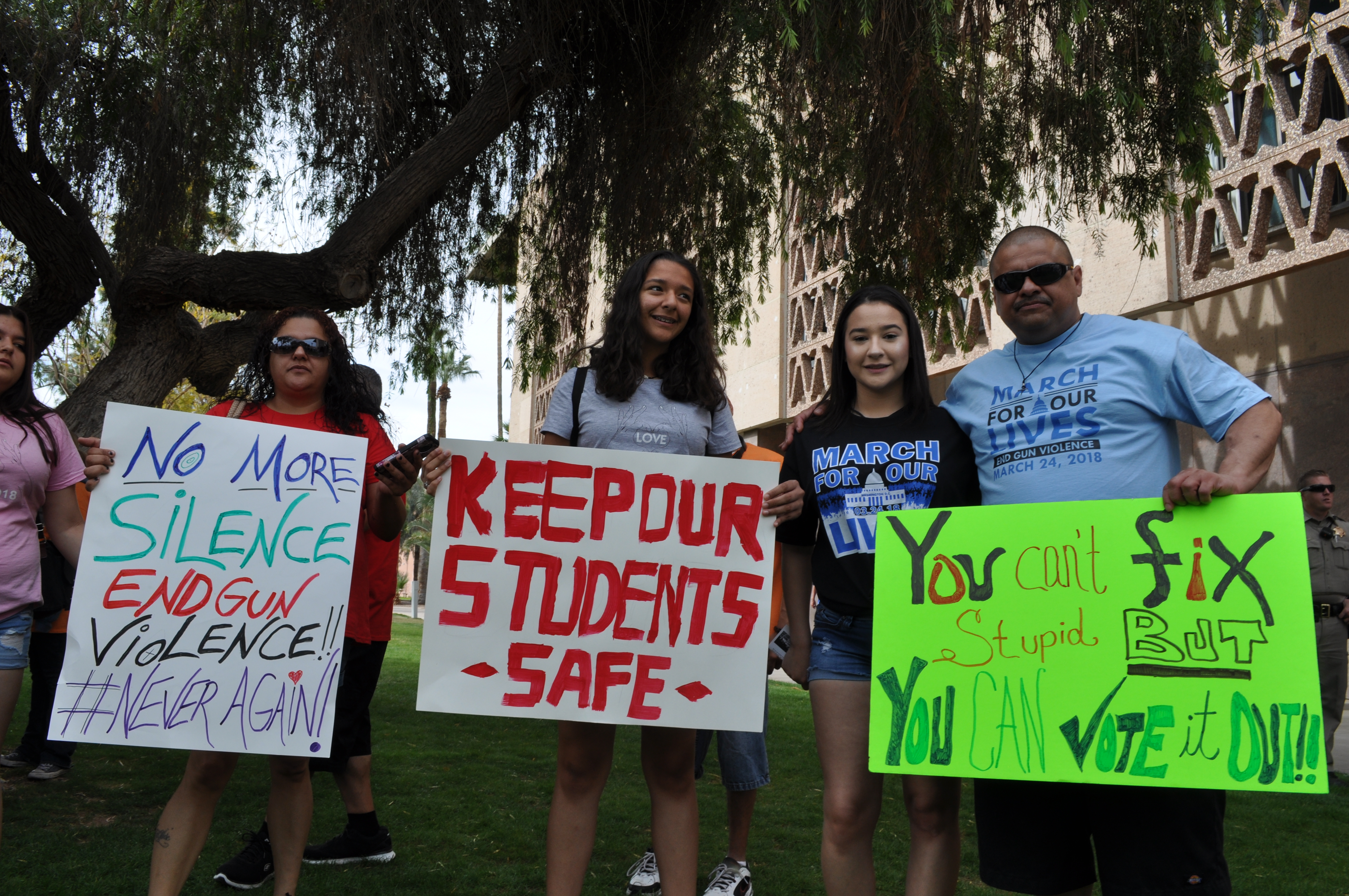 Professor Kris Bosworth and Associate Professor Jessica Summers ...