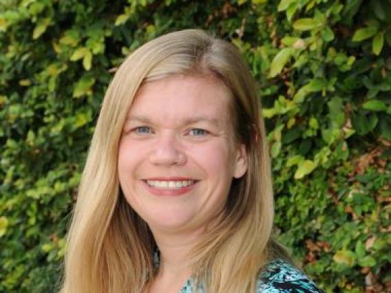 Associate Professor Michelle Perfect | College of Education